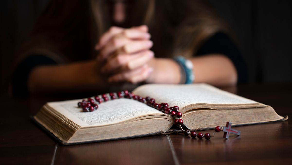 Versículos para dedicar a mi mamá: textos bíblicos del Día de la Madre ...